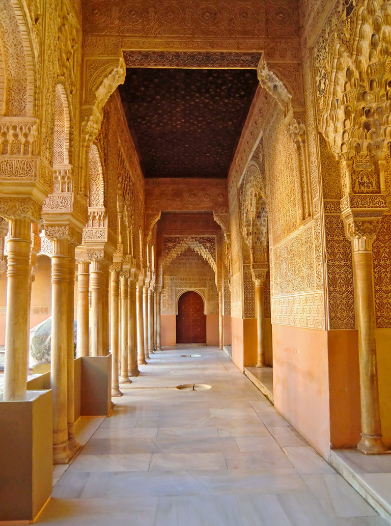 What Makes Granada So Fascinating and Alluring? • Wander Your Way