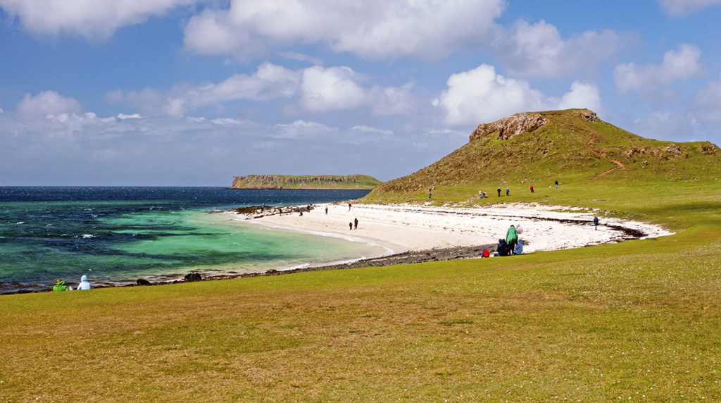 9 Amazing Things To Do on the Duirinish Peninsula, Isle of Skye ...