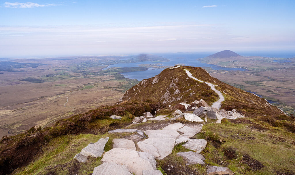 6 Excellent Tips for Hiking the Stunning Diamond Hill in Ireland ...