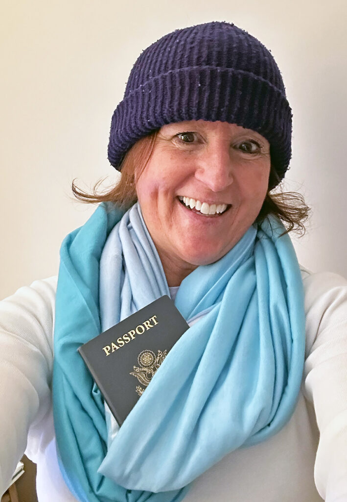 Amazing Gifts for the Traveler on Your List 2024 • Wander Your Way